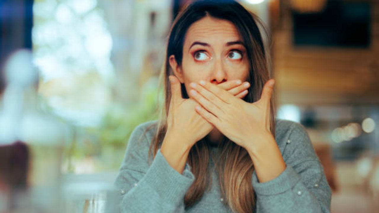 Excessive Burping: ঘন ঢেকুর তোলেন? কতবার ঢেকুর তুললে তা স্বাভাবিক জানা ...