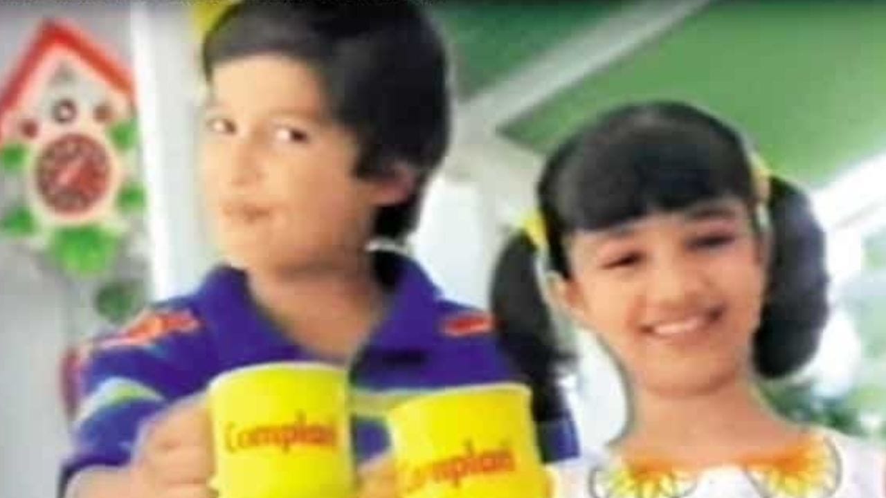 'কমপ্ল্যান'-এর অ্যাডের দুই খুদেকে চিনতে পারলেন? একজন এখন বলিউড কাঁপান ...