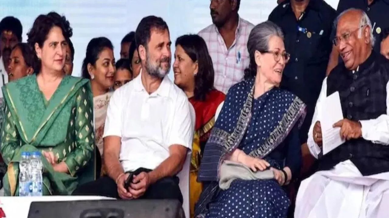 Lok Sabha Election 2024 লোকসভায় প্রার্থী হতে পারেন প্রিয়ঙ্কা গান্ধী