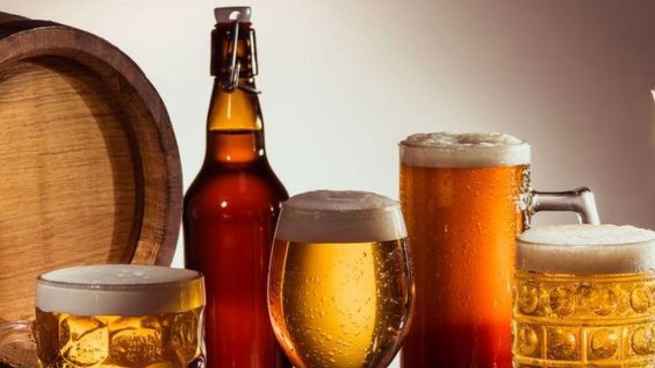 আয়ু বাড়াতে চান? চুমুক দিন বিয়ারের গ্লাসে! - Bengali News | Check out ...