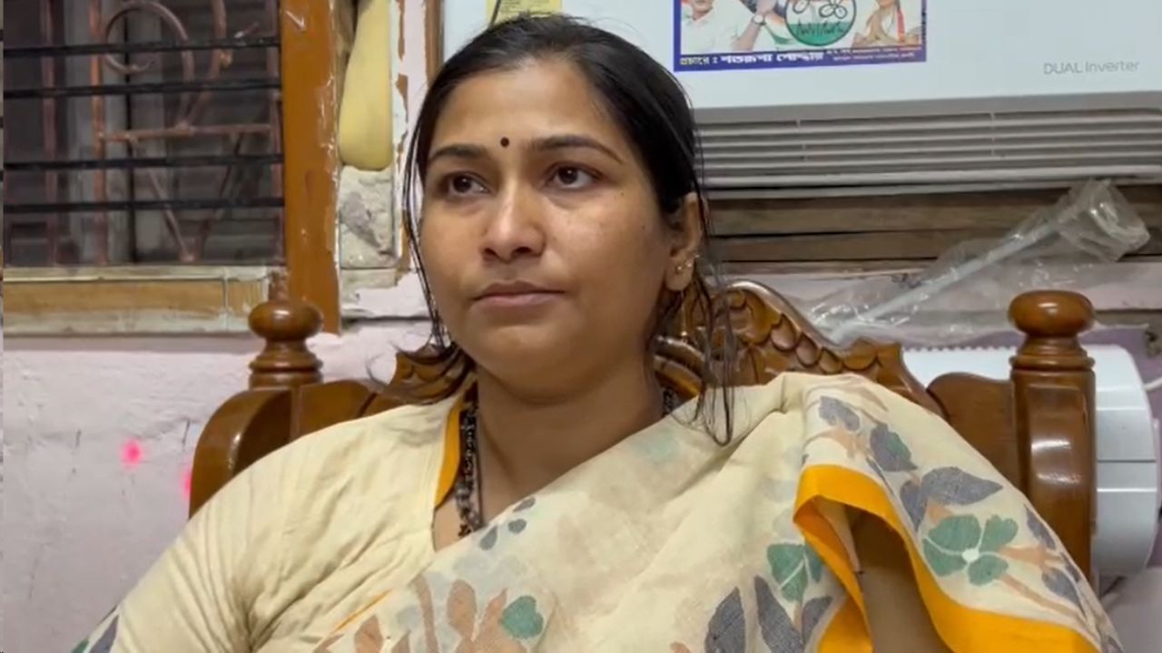 Tmc বিজেপি যদি আমার জন্য তাজমহল এনে দেয় তৃণমূলের টিকিট না পেয়ে বললেন অপরূপা Bengali 