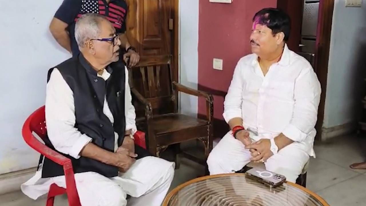 Tarit Topdar-Arjun Singh: সিপিএমের প্রাক্তন সাংসদ তড়িৎ তোপদারের সঙ্গে ...