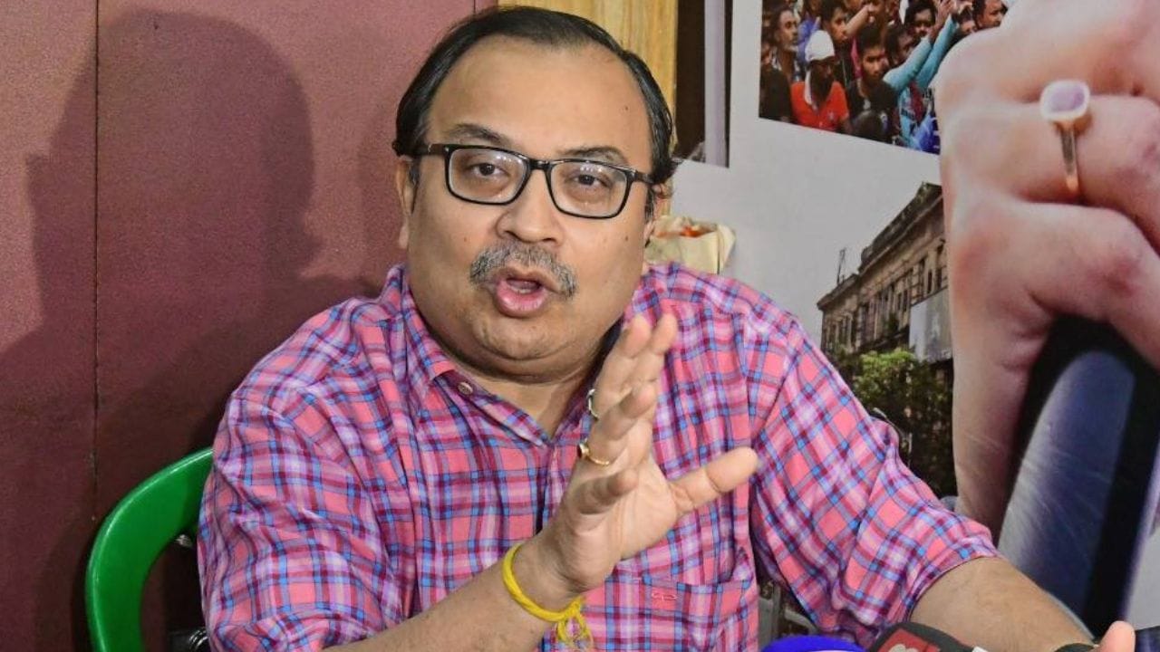 Kunal Ghosh: খসে গিয়েও আবার 'তারা' হয়ে গেলেন কুণাল, সপ্তমীতে দেখা ...