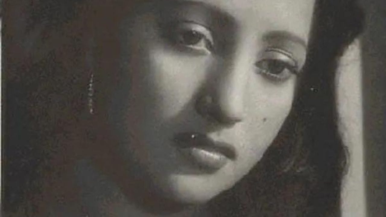 সুচিত্রার বিবাহিত জীবন কেমন ছিল? তিনি নাকি শেষের দিকে তোয়াক্কাই করতেন না স্বামীকে - Bengali ...
