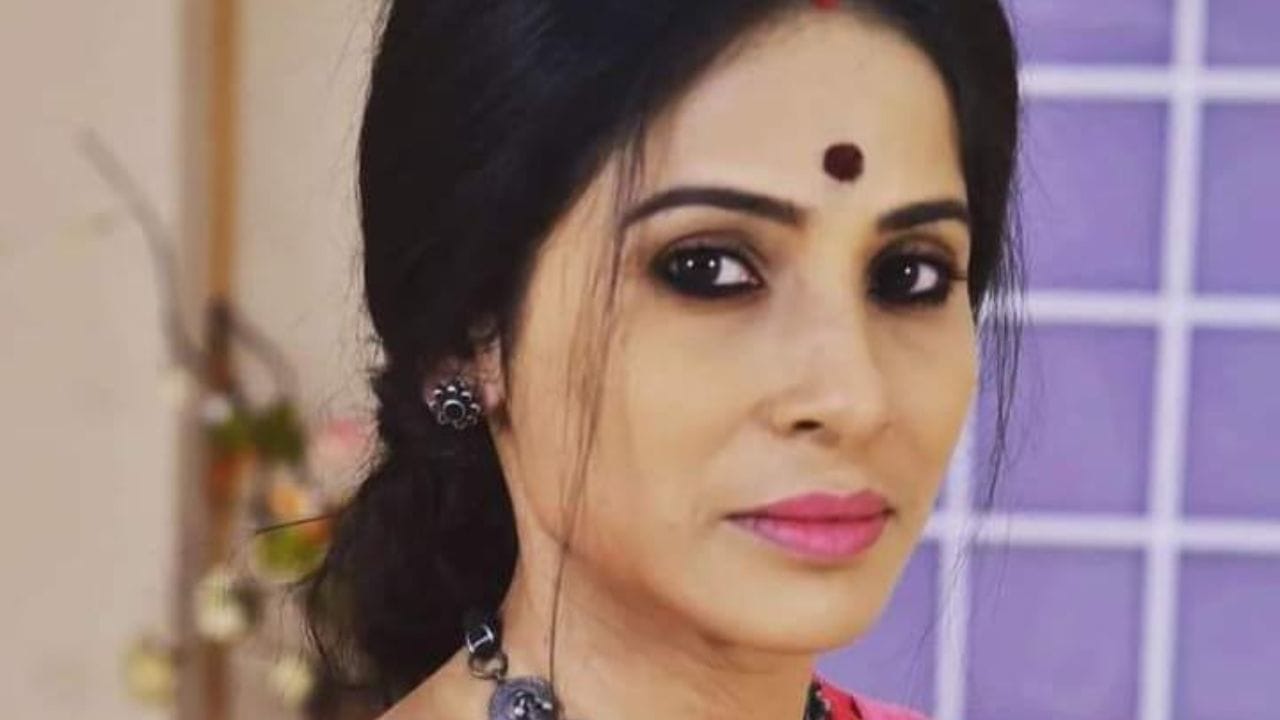 'সুদীপ্তা-বিদীপ্তার বোন বলেই আমি ইন্ডাস্ট্রিতে কাজ পাচ্ছি না', চাঁচাছোলা বিদিশা - Bengali News ...