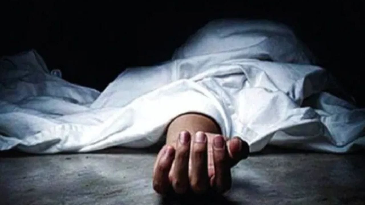 Hooch tragedy in Bihar: 'ড্রাই' বিহারে বিষমদ খেয়ে মৃত ৮, অসুস্থ হয়েও ...