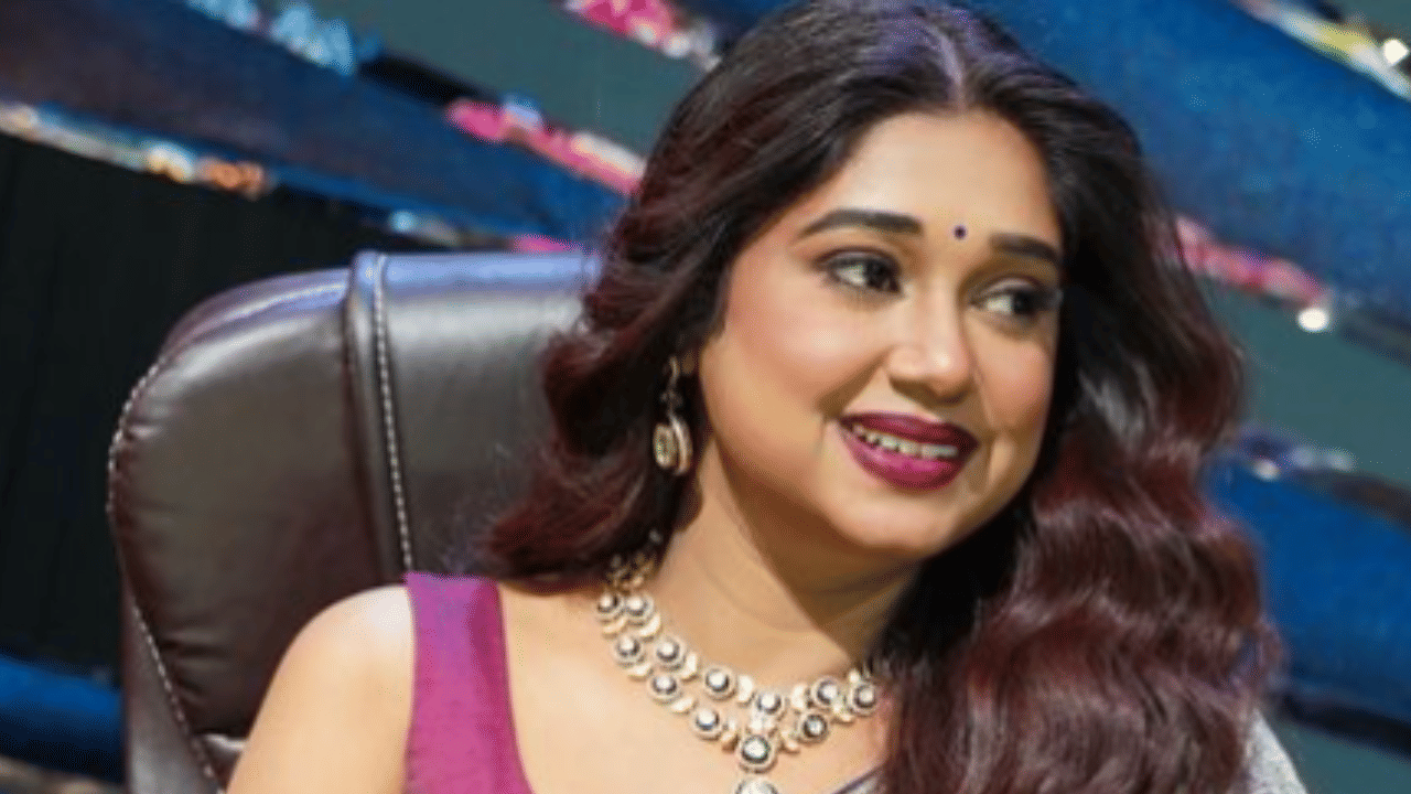 প্রকাশ্যে অন্তরার 'চরিত্র' নিয়ে প্রশ্ন শ্রোতার! চাঁচাছোলা উত্তর দিলেন ...