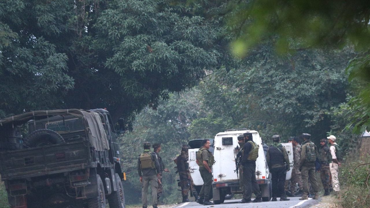 Anti terror operation: লস্কর-ই-তৈবার জঙ্গিকে খতমে বড় ভূমিকা বিস্কুটের ...