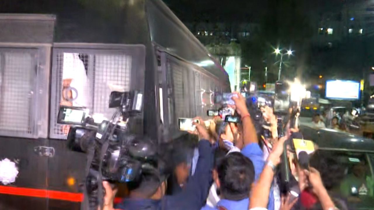 RG Kar: 'আমি নাম বলে দিচ্ছি বিনীত গোয়েল ফাঁসিয়েছে', প্রিজন ভ্যান থেকেই চিৎকার অভিযুক্ত সিভিকের ...