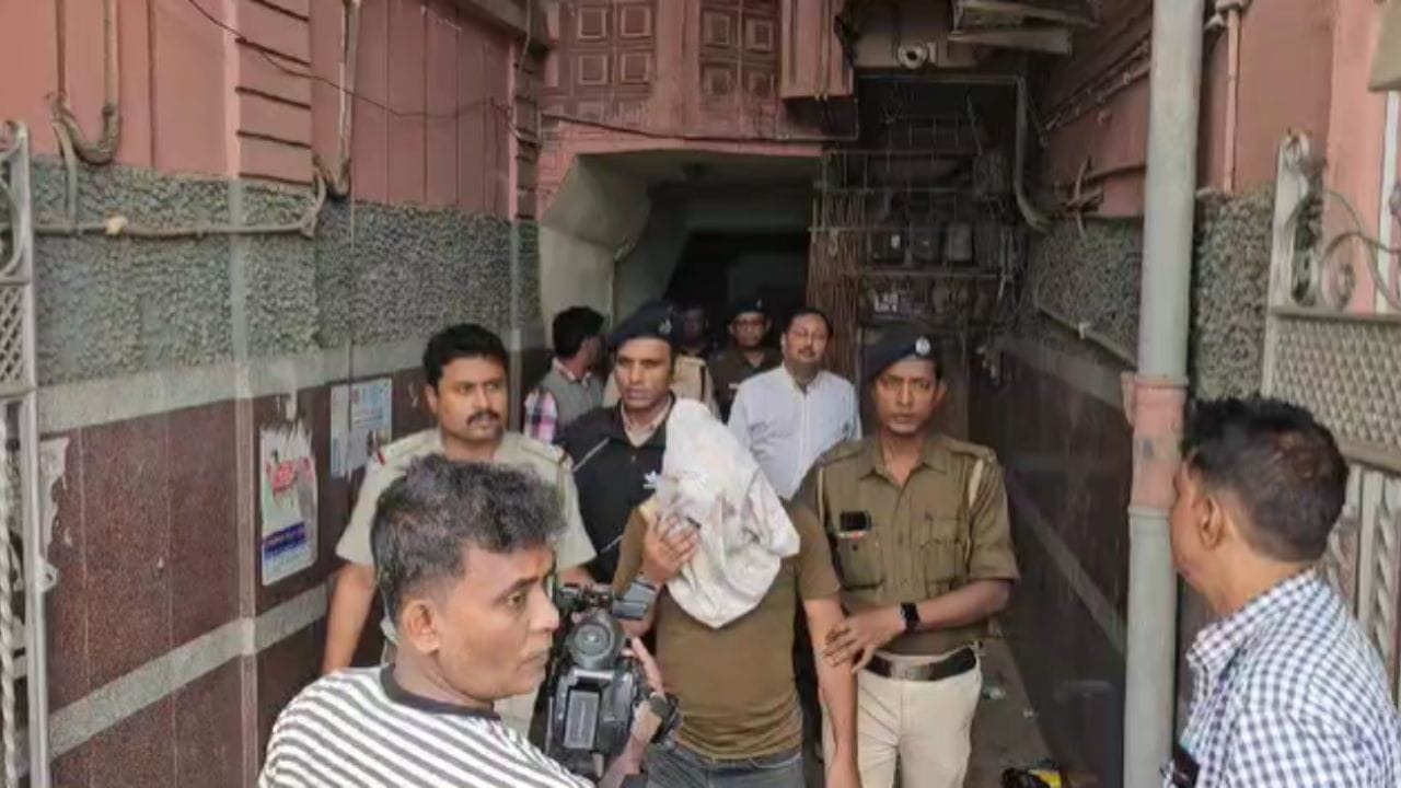 Bank Dacoity: অনুমানই সঠিক, মহেশতলায় SBI-এর ব্রাঞ্চে ডাকাতিতে গ্রেফতার ...