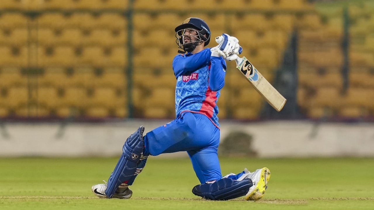 Sameer Rizvi: বিধ্বংসী ইনিংস সমীর রিজভির, ৩৭ দিনের মাথায় তিন নম্বর ...