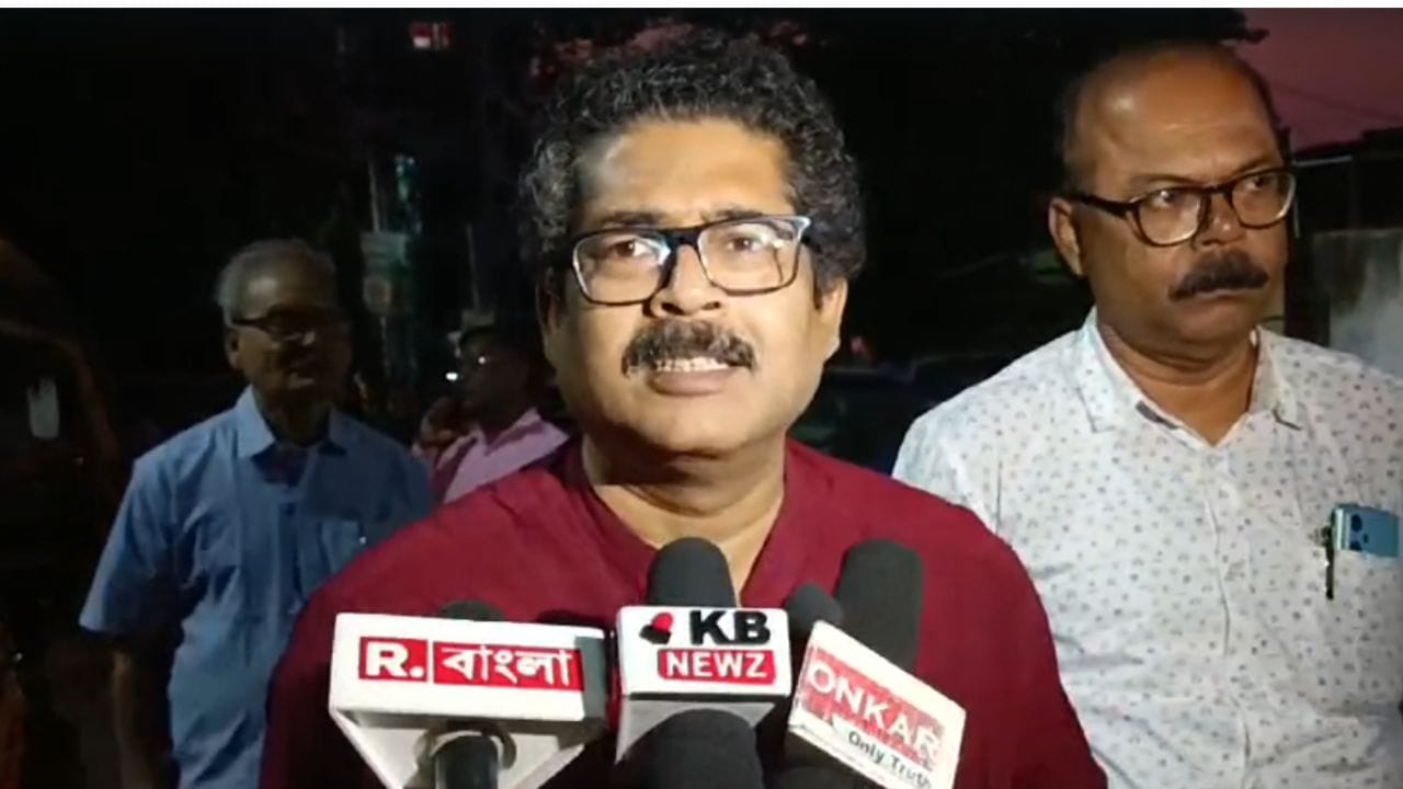 CPIM: 'ক্রিমিনাল ব্রাত্য', 'ওয়ান্টেড' পোস্টার পড়তেই থানায় তলব ...