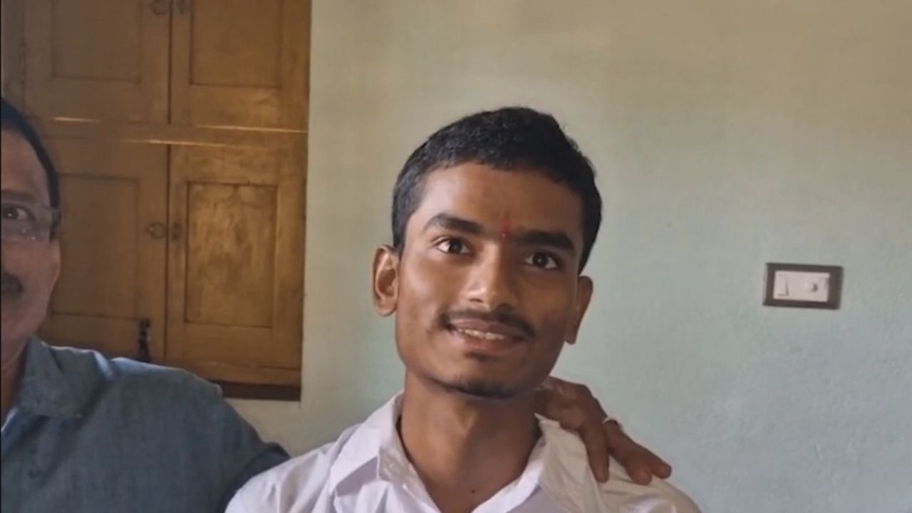 Madhyamik Results 2025: ছোট থেকে পরিশ্রমের ফল মাধ্যমিকে দ্বিতীয় স্থান ...