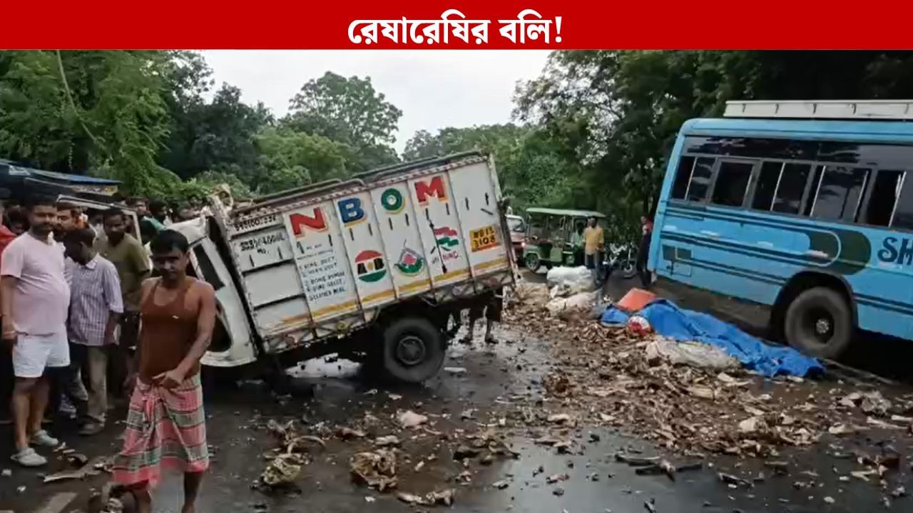 Durgapur: বাস ও পিক আপ ভ্যানের রেষারেষি, মুখোমুখি সংঘর্ষ, ভয়ঙ্কর ...