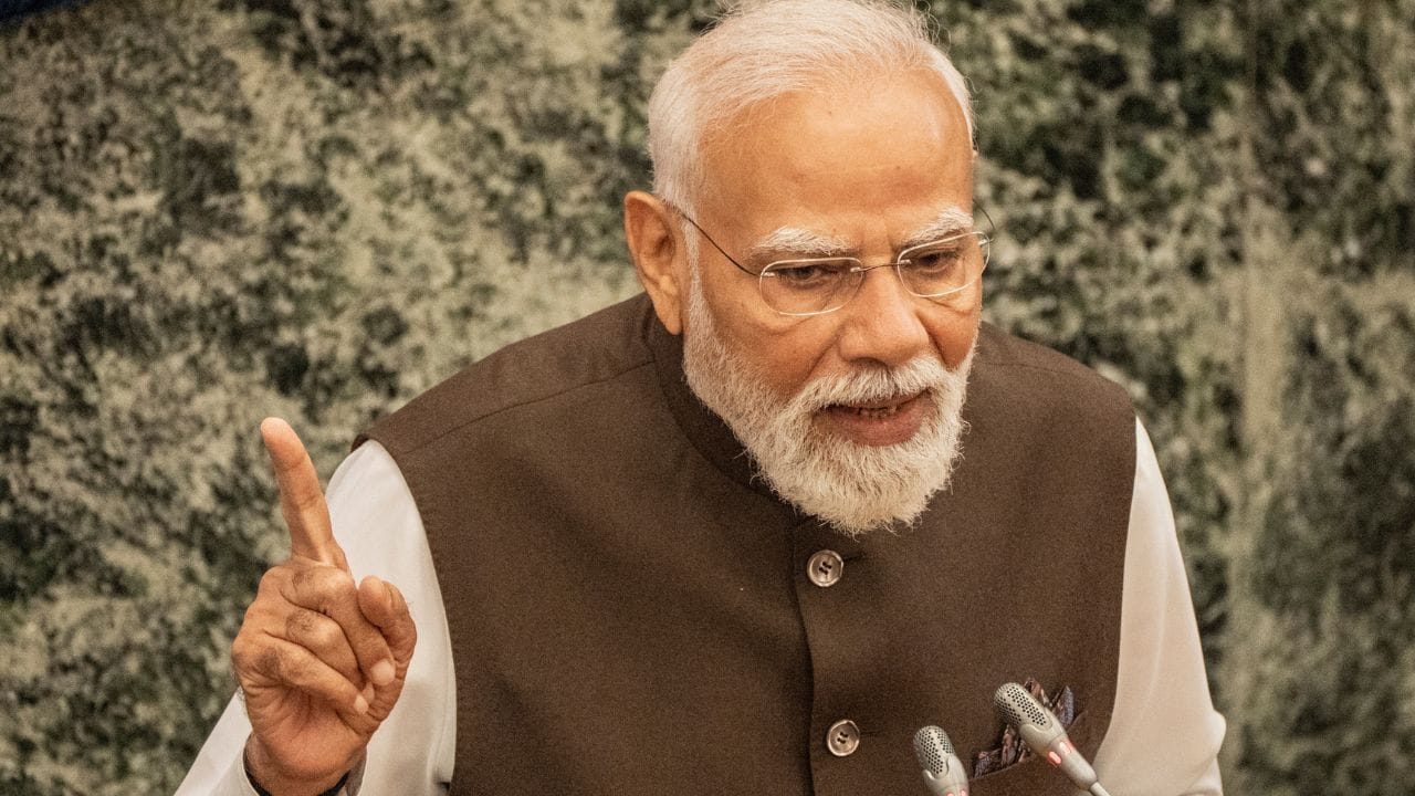 PM Narendra Modi: 'একবার সেবা করার সুযোগ দিন', চিঠি লিখলেন খোদ মোদী ...